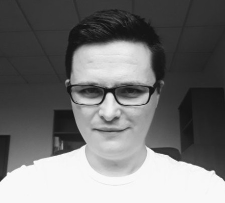 GigaCon » MACIEJ SYSAK